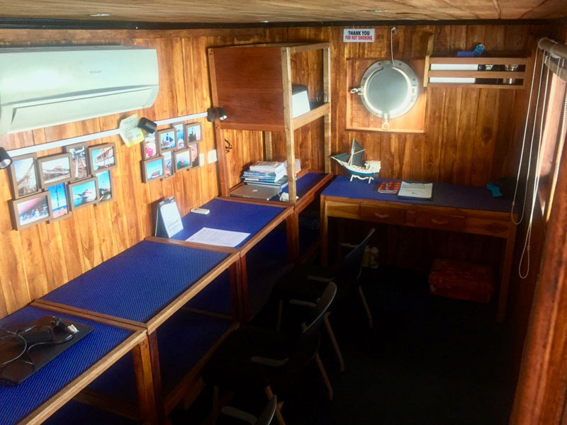 Kurabesi Explorer – Indonesia Yacht Charter